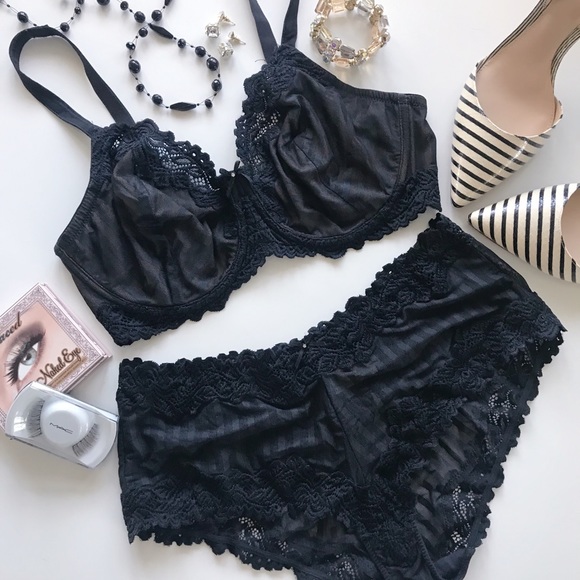Lunaire | Intimates & Sleepwear | Nwot Whimsy By Lunaire Black Bra ...